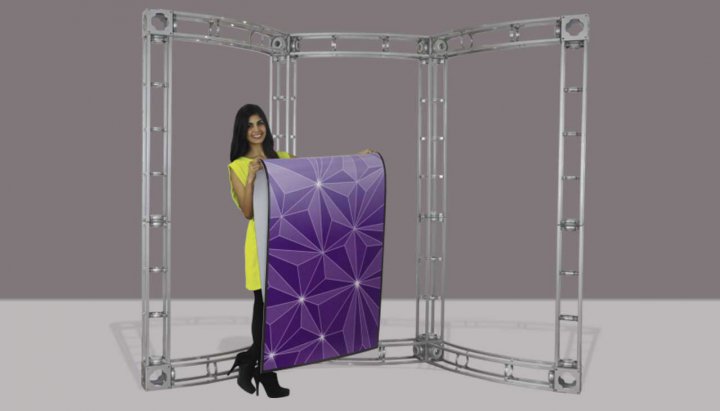 The Do's and Don'ts of Packing Your Display | Plum Grove